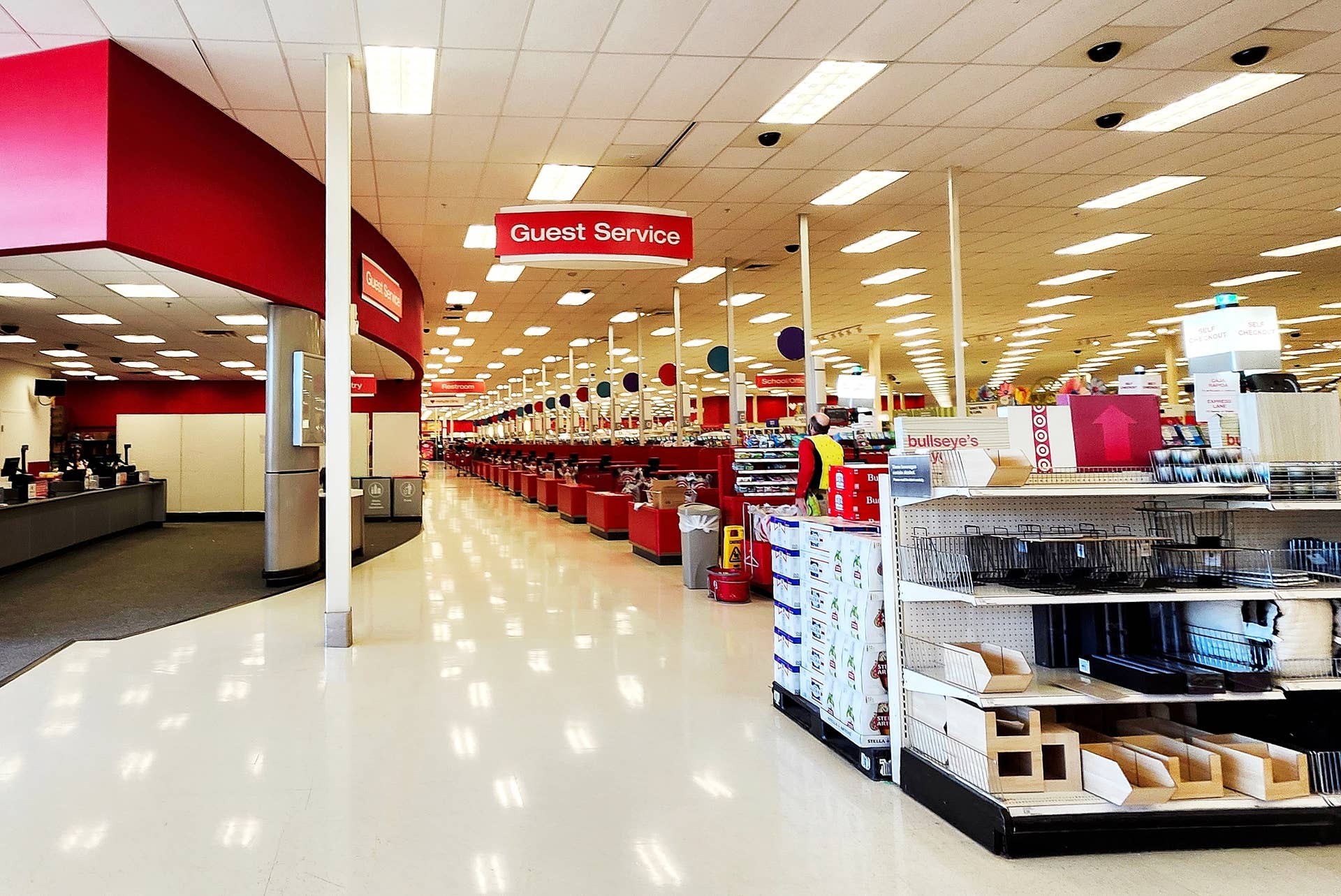 Is Target Open on Thanksgiving? 2025 Holiday Hours - PetHelpful