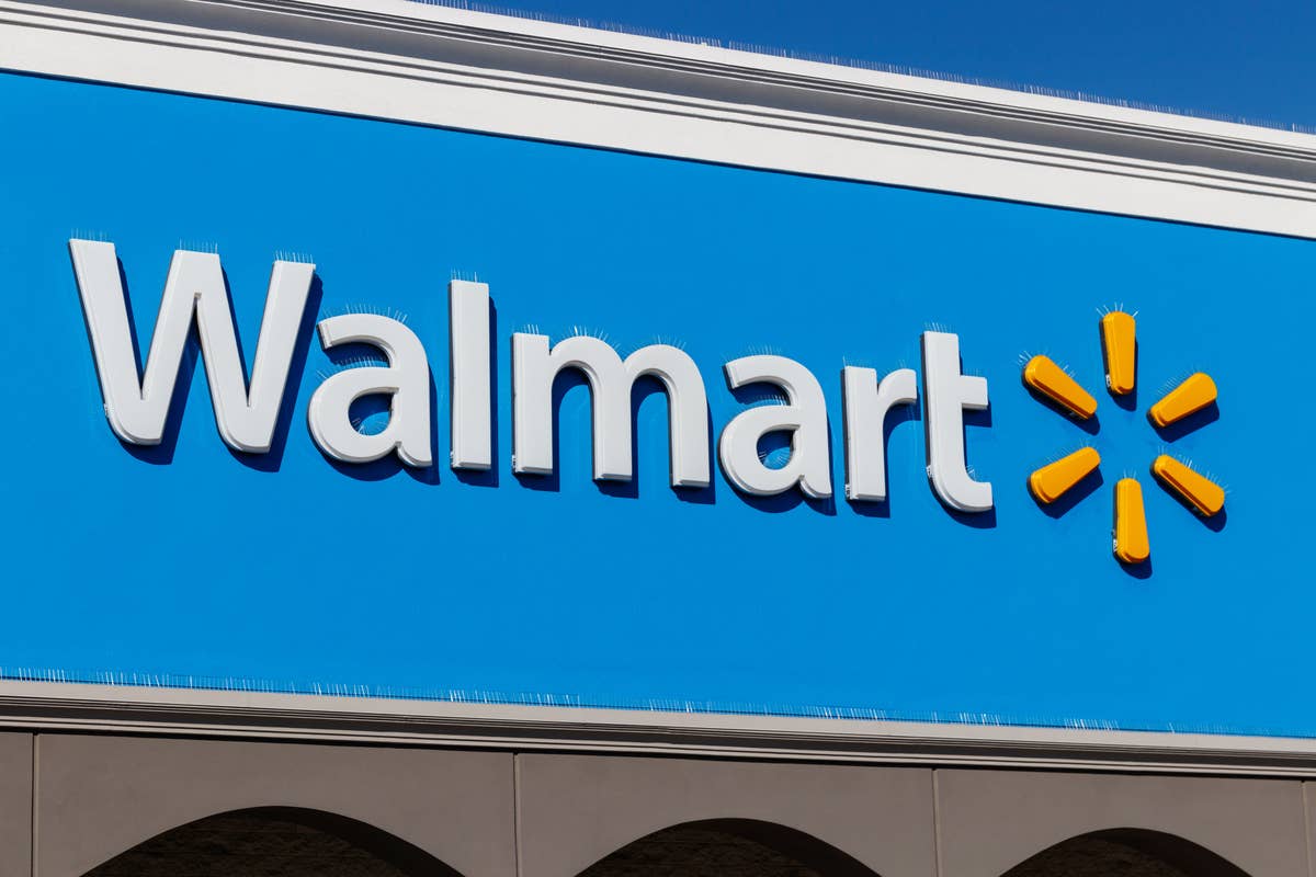 Walmart's Cozy, Best-Selling Cat Tree Is on Sale for a Limited Time ...