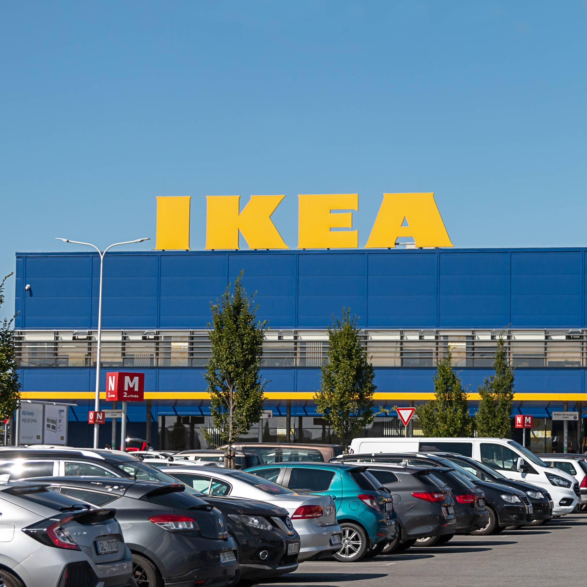 IKEA Is Selling a Cute Cat-Shaped Night Light for $18 - PetHelpful