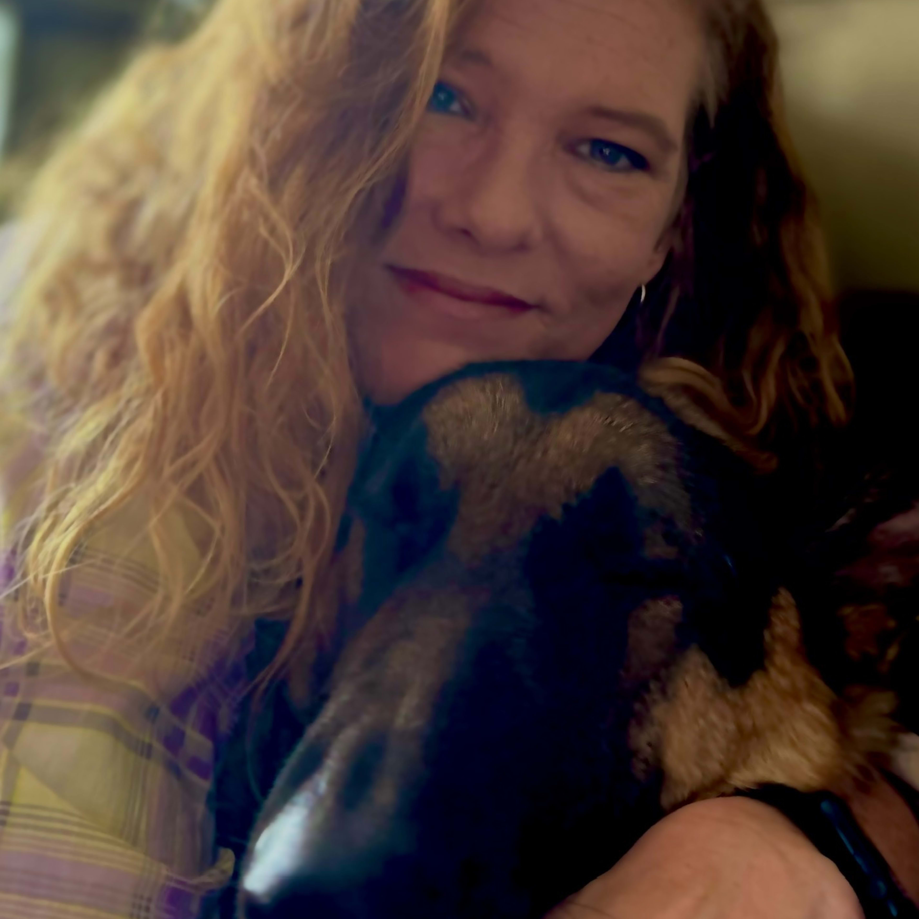 Black Cats Line up To Watch a Single Ice Cube and It’s Ridiculously ...