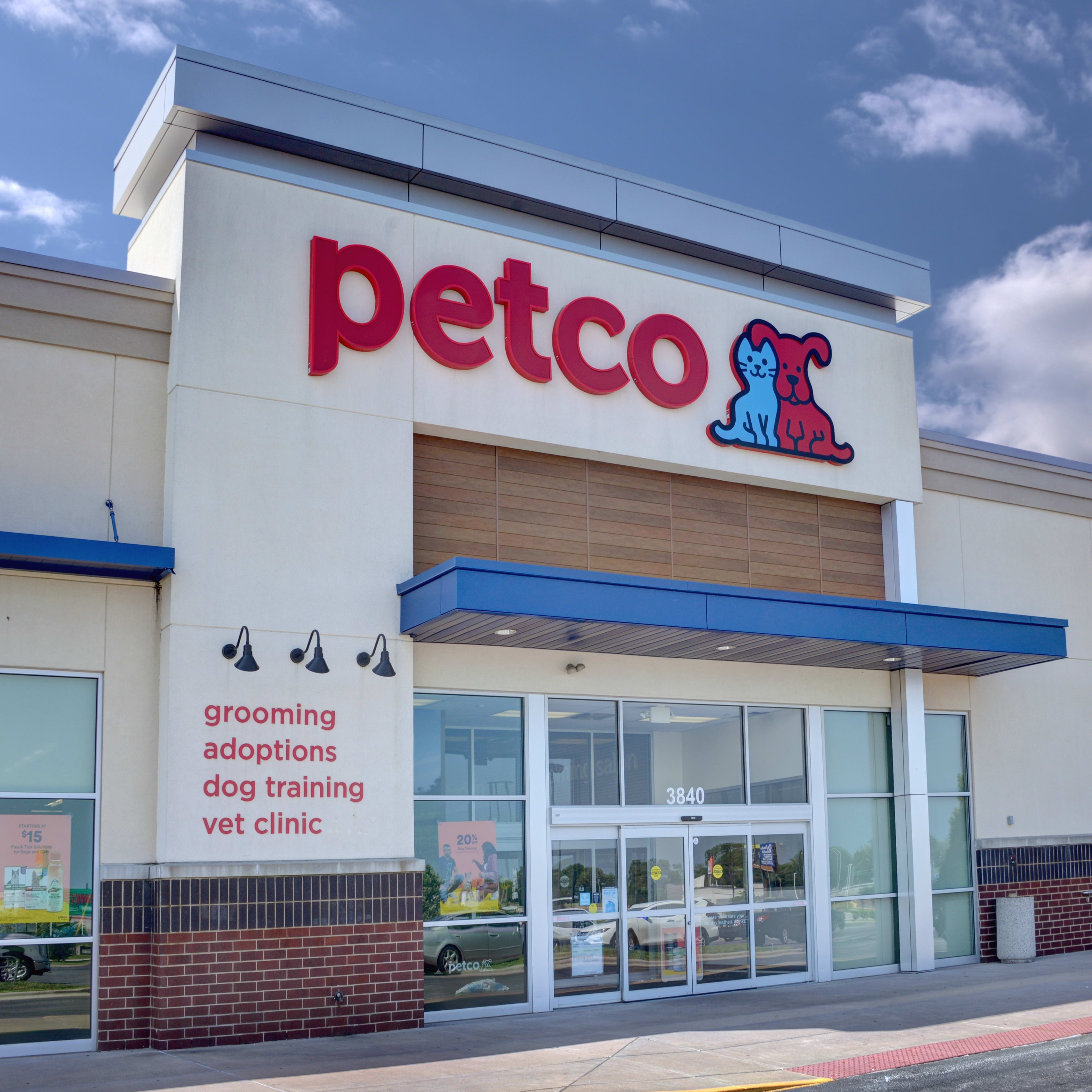 Is PetCo Open on Labor Day? 2025 Holiday Hours - PetHelpful