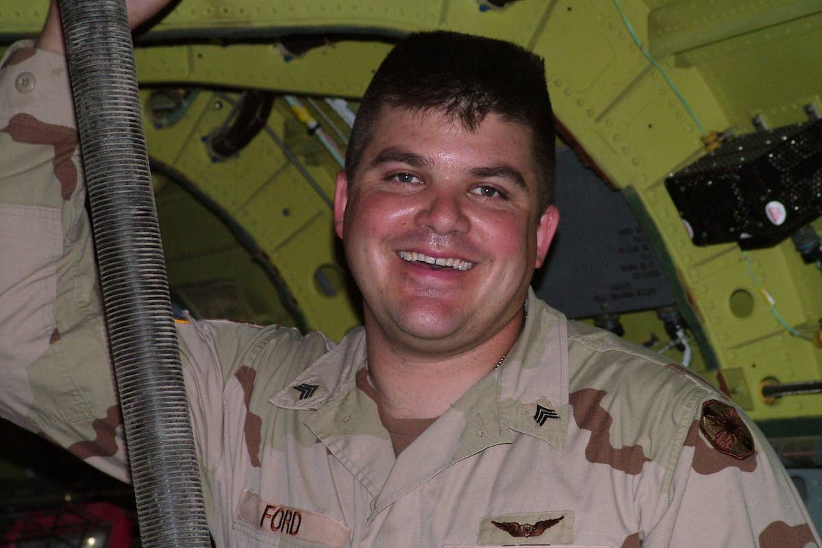 Veteran Escaped Death Thanks to Service Dog's Alert—Now He's on a ...