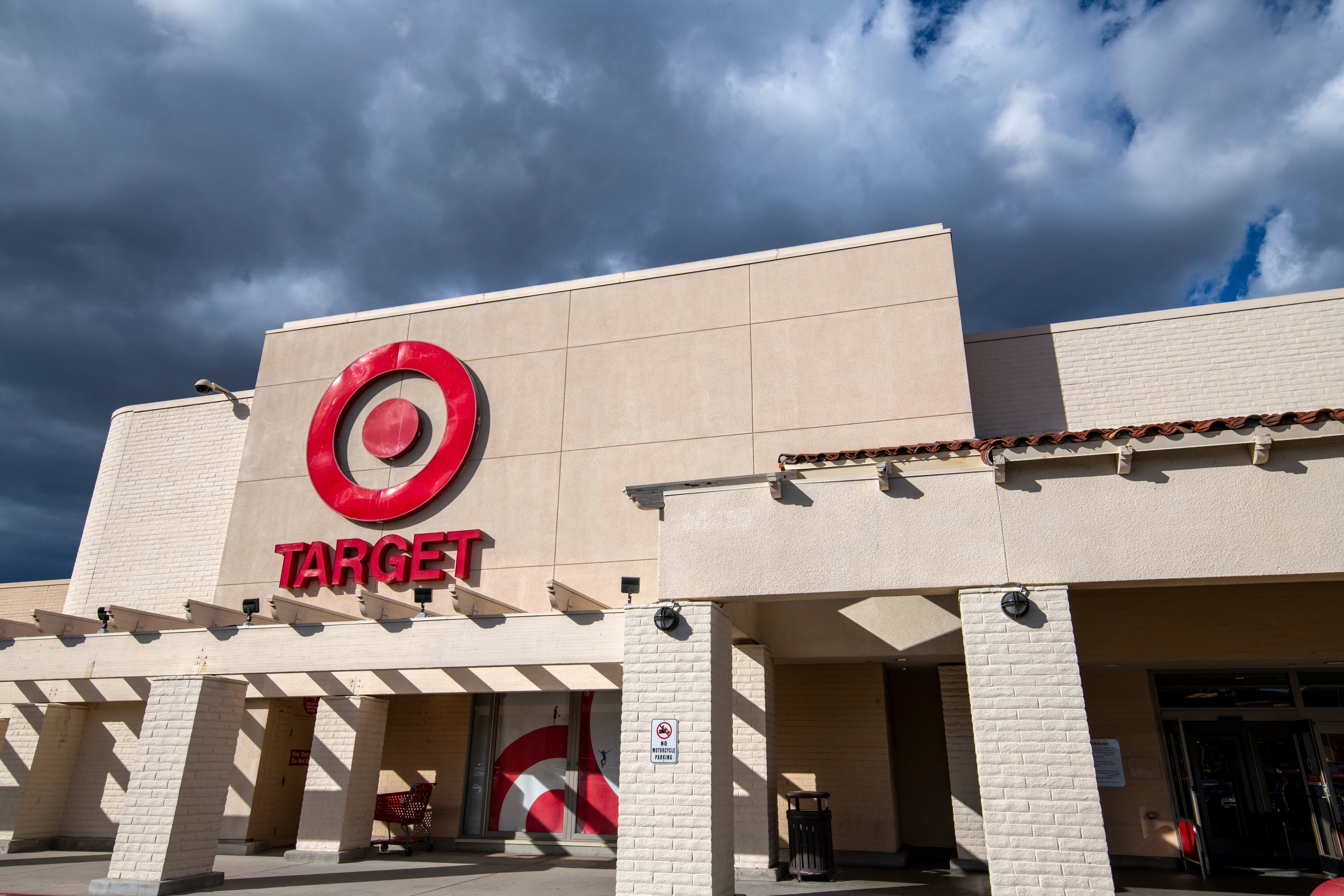 Is Target Open on Thanksgiving? 2025 Holiday Hours - PetHelpful
